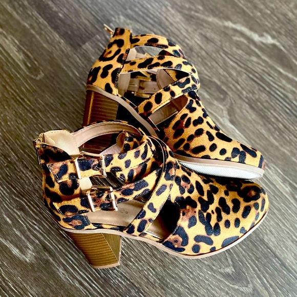 Bella Marie | Shoes | Leopard Block Heel | Poshmark